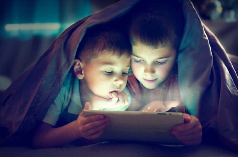 How to Get Kids to Fall Asleep FAST: 12 Genius Sleep Hacks