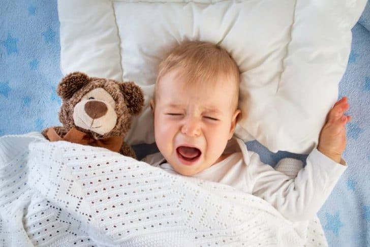10 Reasons For Baby Crying In Sleep And Tips To Soothe
