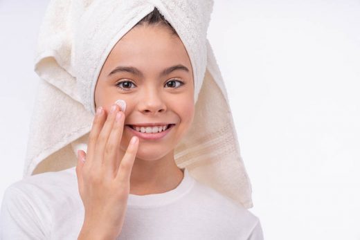 Best Face Wash For Teenagers And Tweens Of 2022 (Detailed Guide)